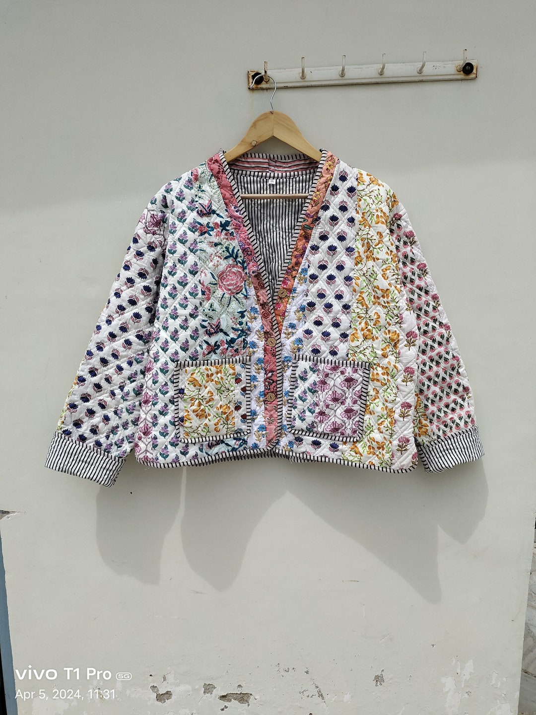 White Color Handmade Patchwork Jackets, Indian Cotton Handmade Winter ...