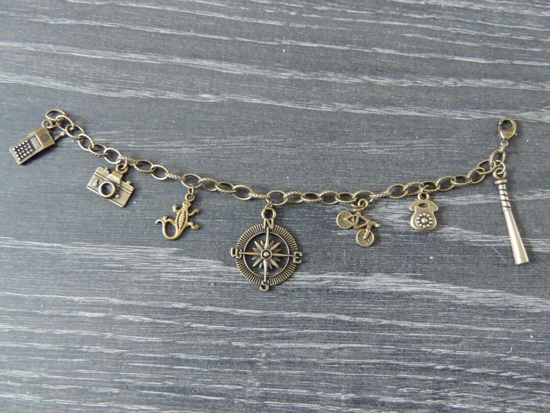 Stranger Things Charm Bracelet - Etsy