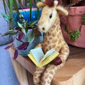 Needle Felt Giraffe Bookworm - Etsy UK