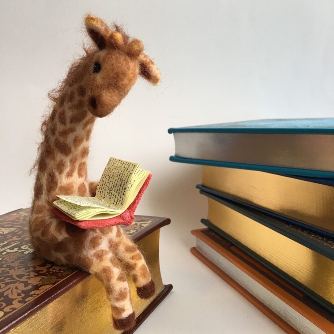 Needle Felt Giraffe Bookworm - Etsy UK