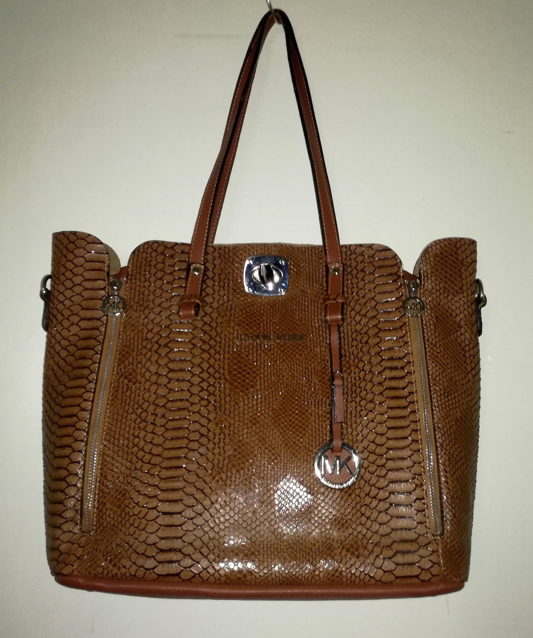 MICHAEL KORS MK Large Jet Set Python Print Brown Vegan Leather Sky Tote ...