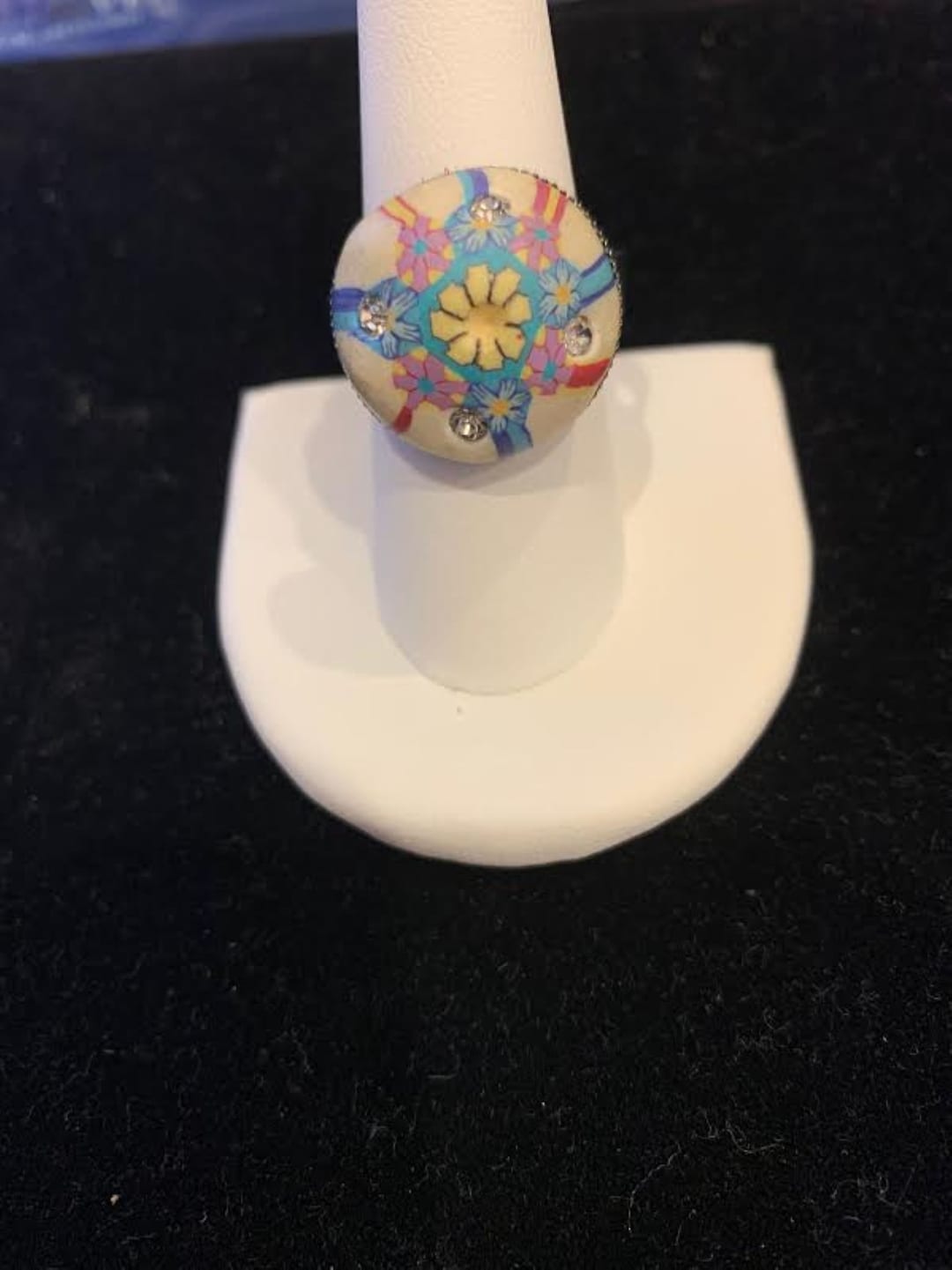 Round Painted Floral Ring - Etsy