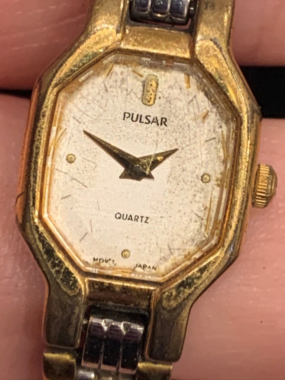 pulsar mens wristwatch - Gem