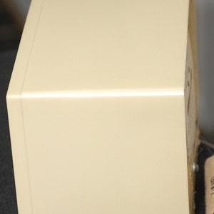 Vintage 1940s Plaskon Jewel Clock Radio - Near Mint Condition and ...