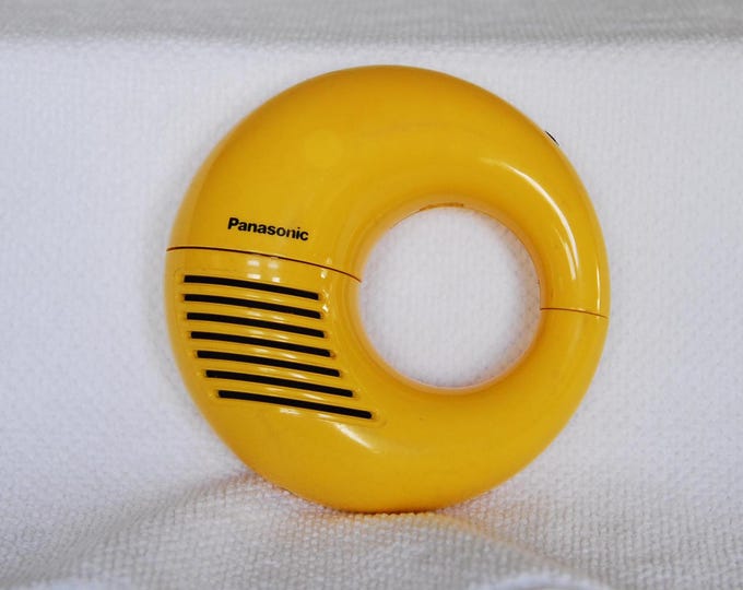 Vintage Art Deco 1970s Panasonic "toot-a-loop" Transistor Radio ...