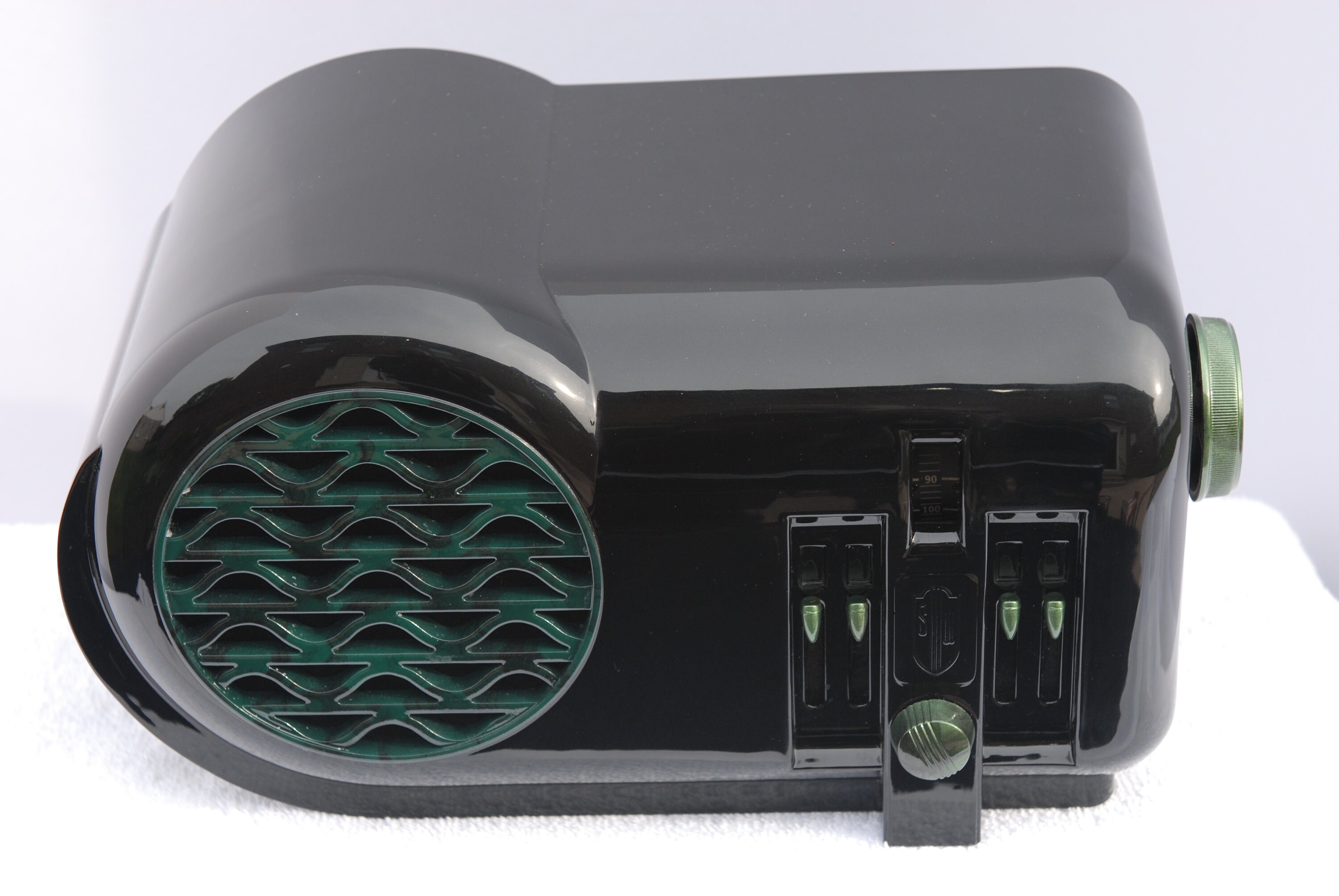 Vintage Art Deco Machine Age 1930s Stewart Warner Vacuum Tube Radio ...