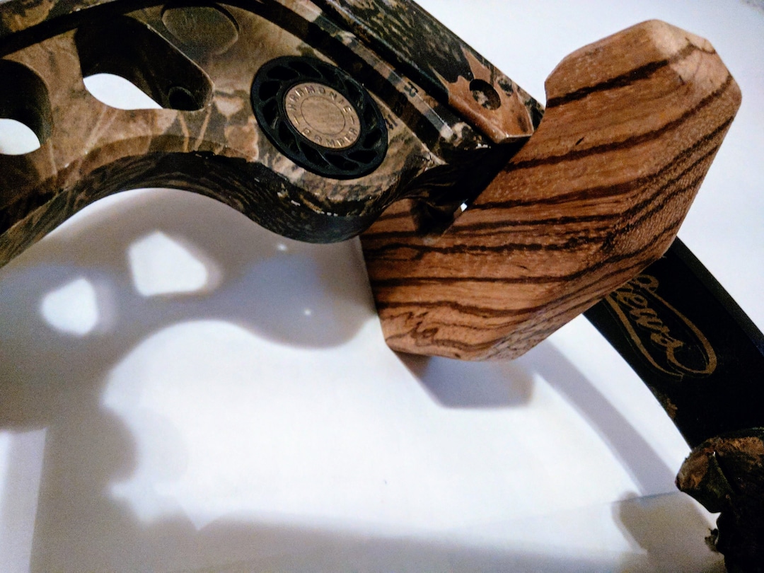 Bow Hanger Hooks (sold Individually), Archery Bow Rack Pegs, Wall Mount ...