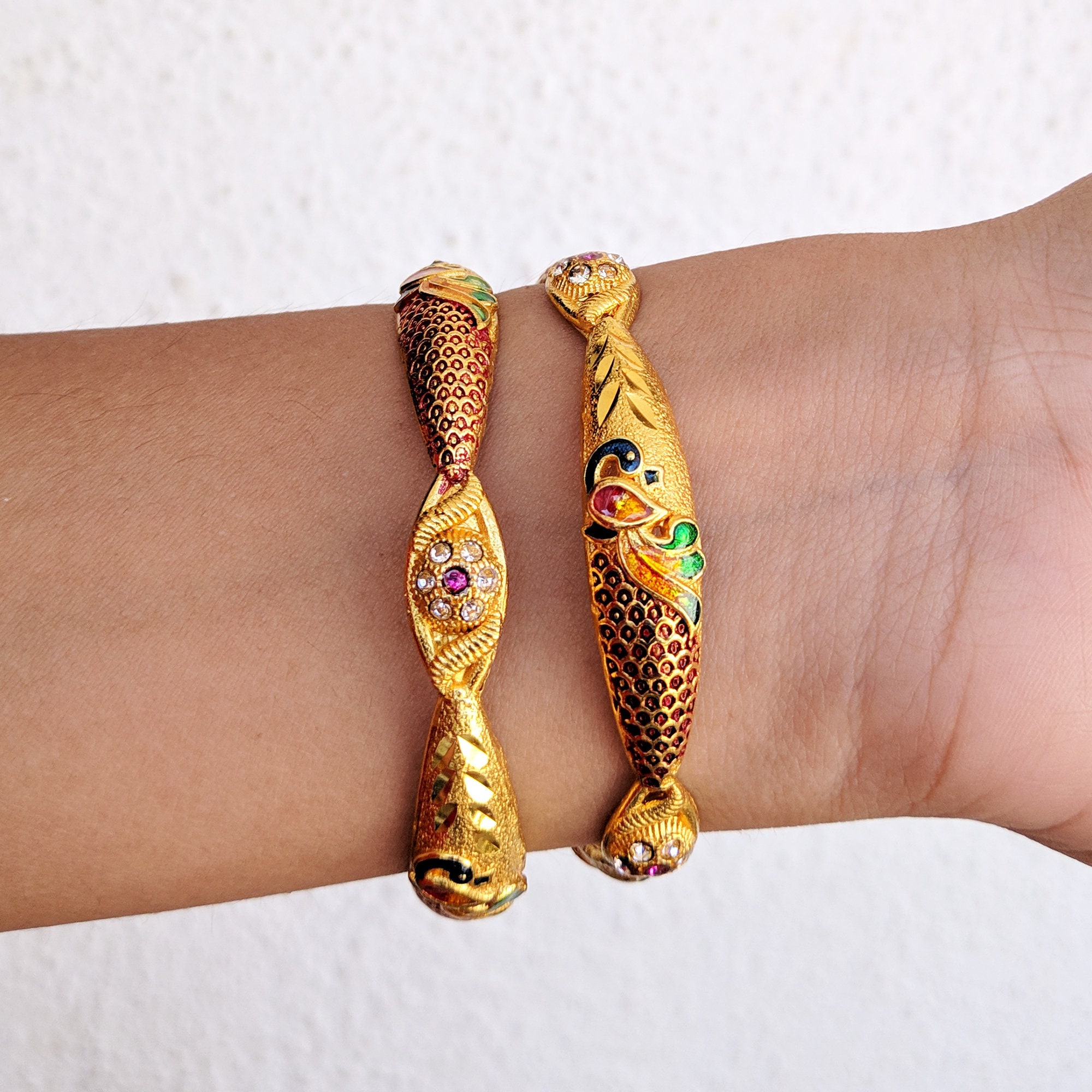 Traditional Meenakari Bangle Bracelet With Tricolor Meenakari Peacock ...