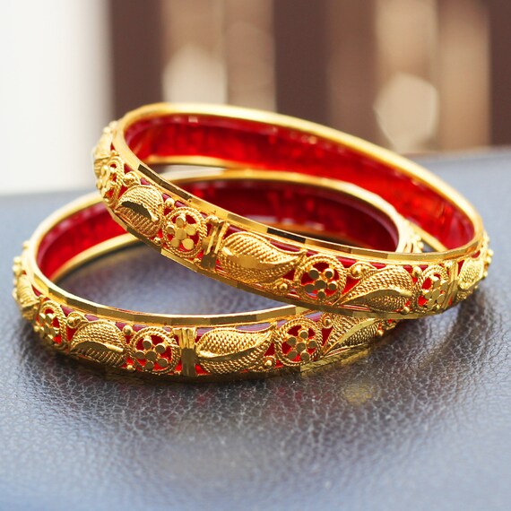Gold Chip Bangles 2024 www.alhudapk