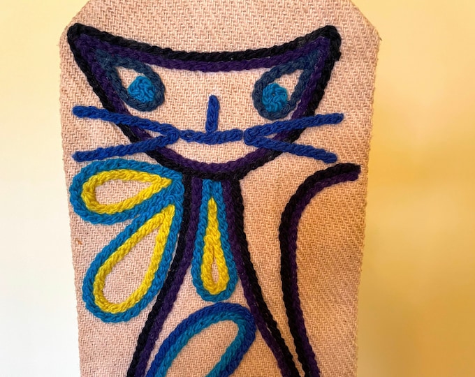 MCM Cat Wall Hanging / Fabric and Yarn Cat Creation in Fun Mid-century ...