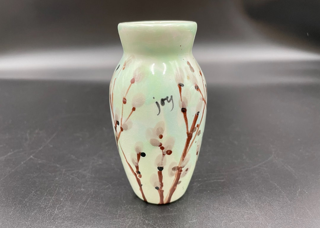Green Mini-vase With Pussy Willow Design, Signed by Artist T. Taylor From Savannah, GA / Hand ...
