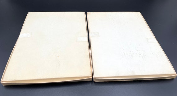 Seamless Stockings from the 1970s, Amway Tableau stil… - Gem