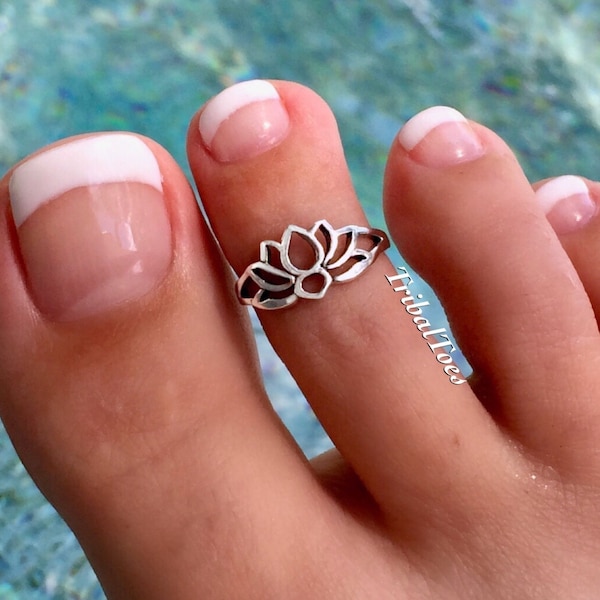 Lotus Ring - Etsy