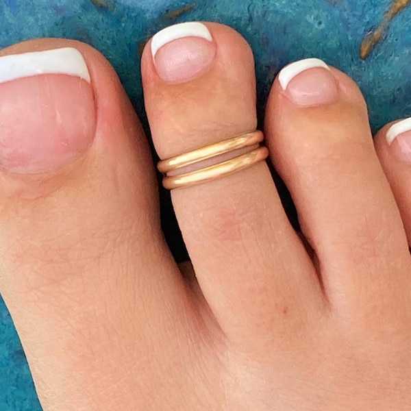 Double Toe Rings - Etsy