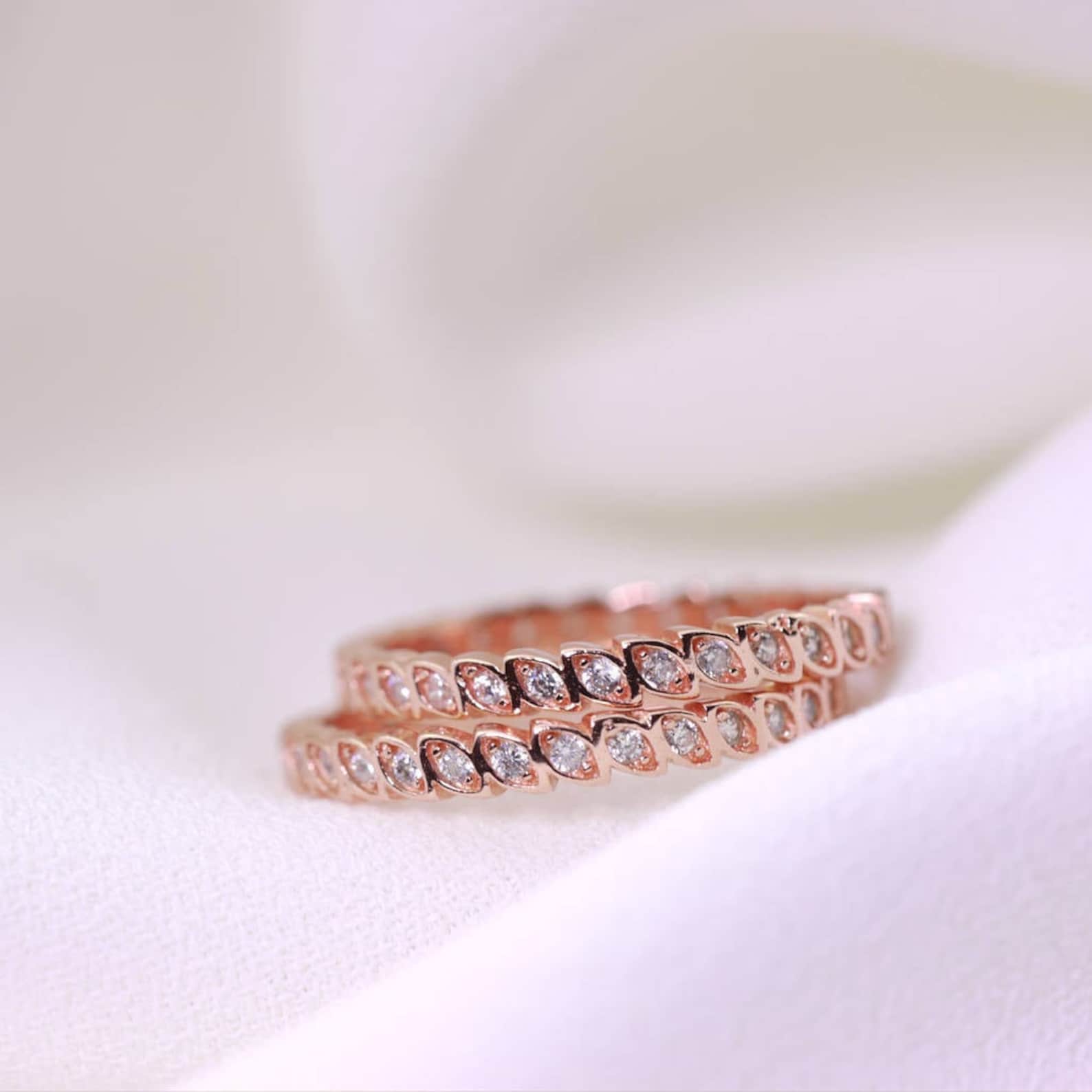 Pair of Dainty Eternity Bands in Rose Gold Dainty Rings - Etsy Canada