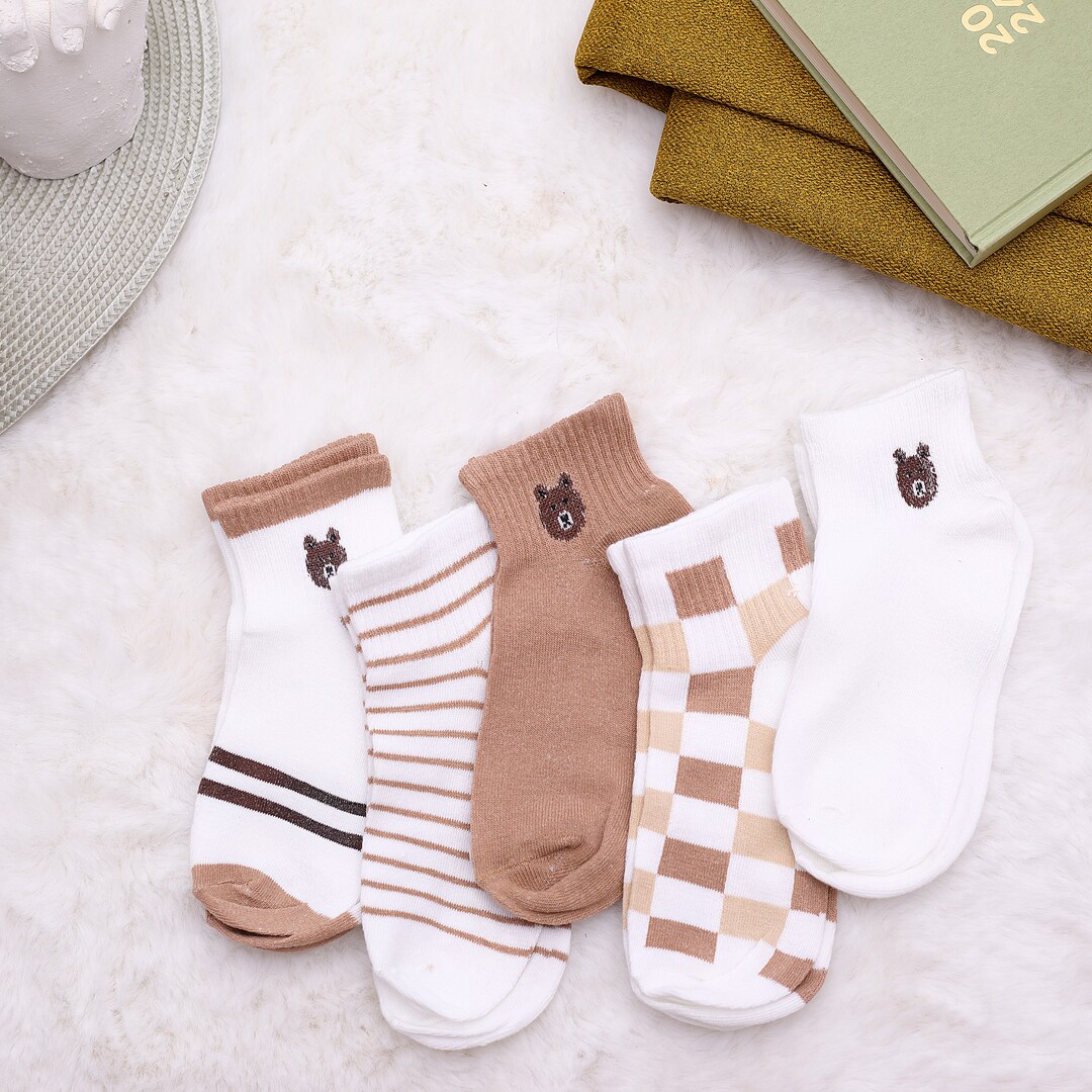Teddy Bear: Set of 5 Pastel-colored Socks | Cozy Fun Socks, Cool Design ...
