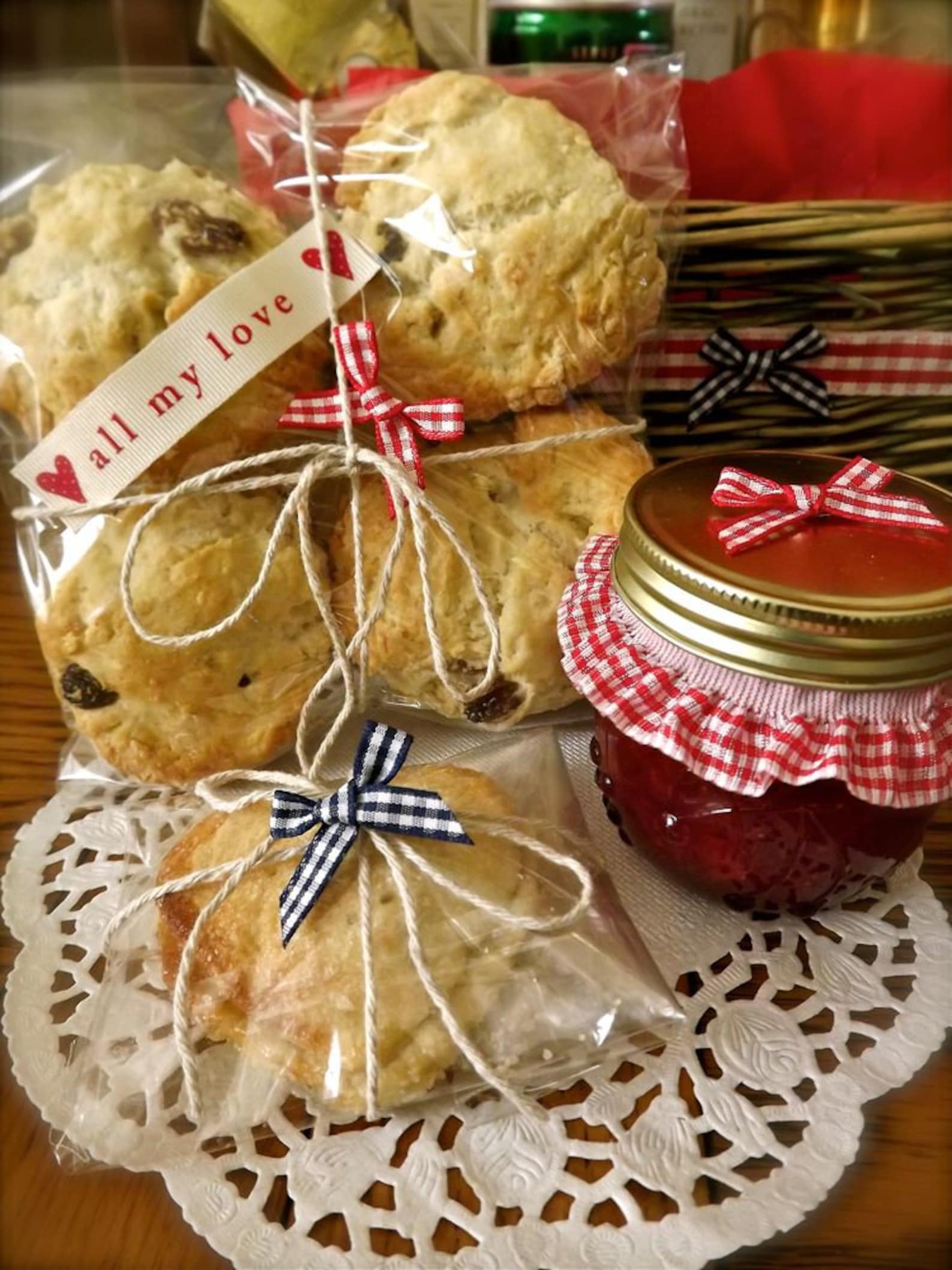 English Scones and Strawberry Jam for 2 Hamper - Etsy