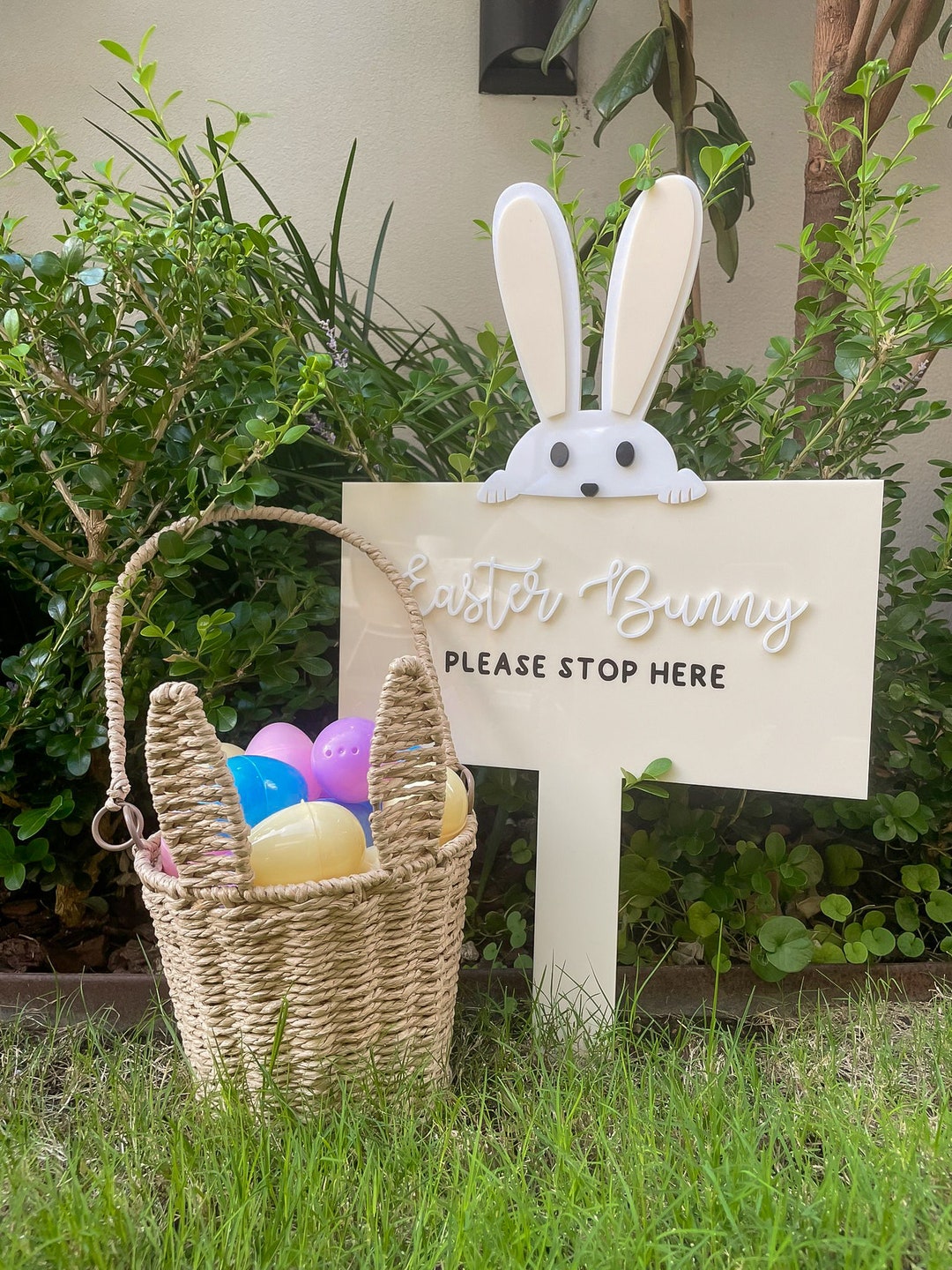 Easter Bunny Stop Here Sign - Etsy