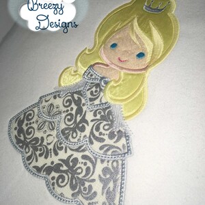 Princess 3 Applique Design, Princess Life, Fairy Tale Applique Design ...