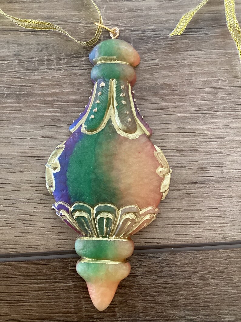 Antiqued Victorian Style Christmas Tree Ornaments in Rainbow, Pride ...