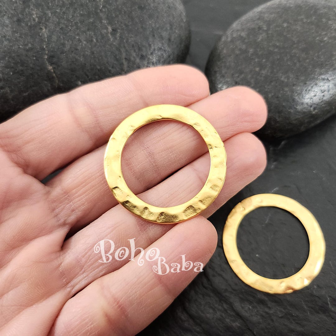 Hammered Gold Hoop Charm, Gold Circle Pendant, Closed Ring Hoop ...