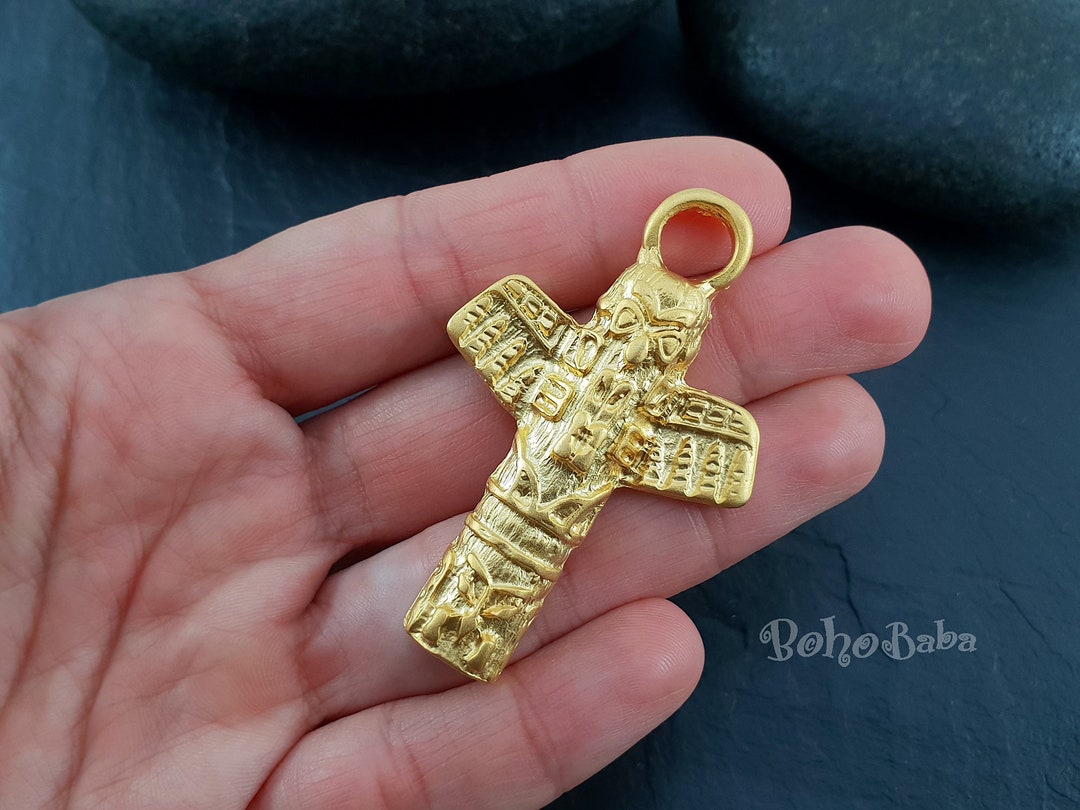 Gold Totem Pole Charms, Native American Indian Totem Pole Charm, Gold ...