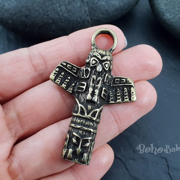 Totem Pole Pendant - Etsy