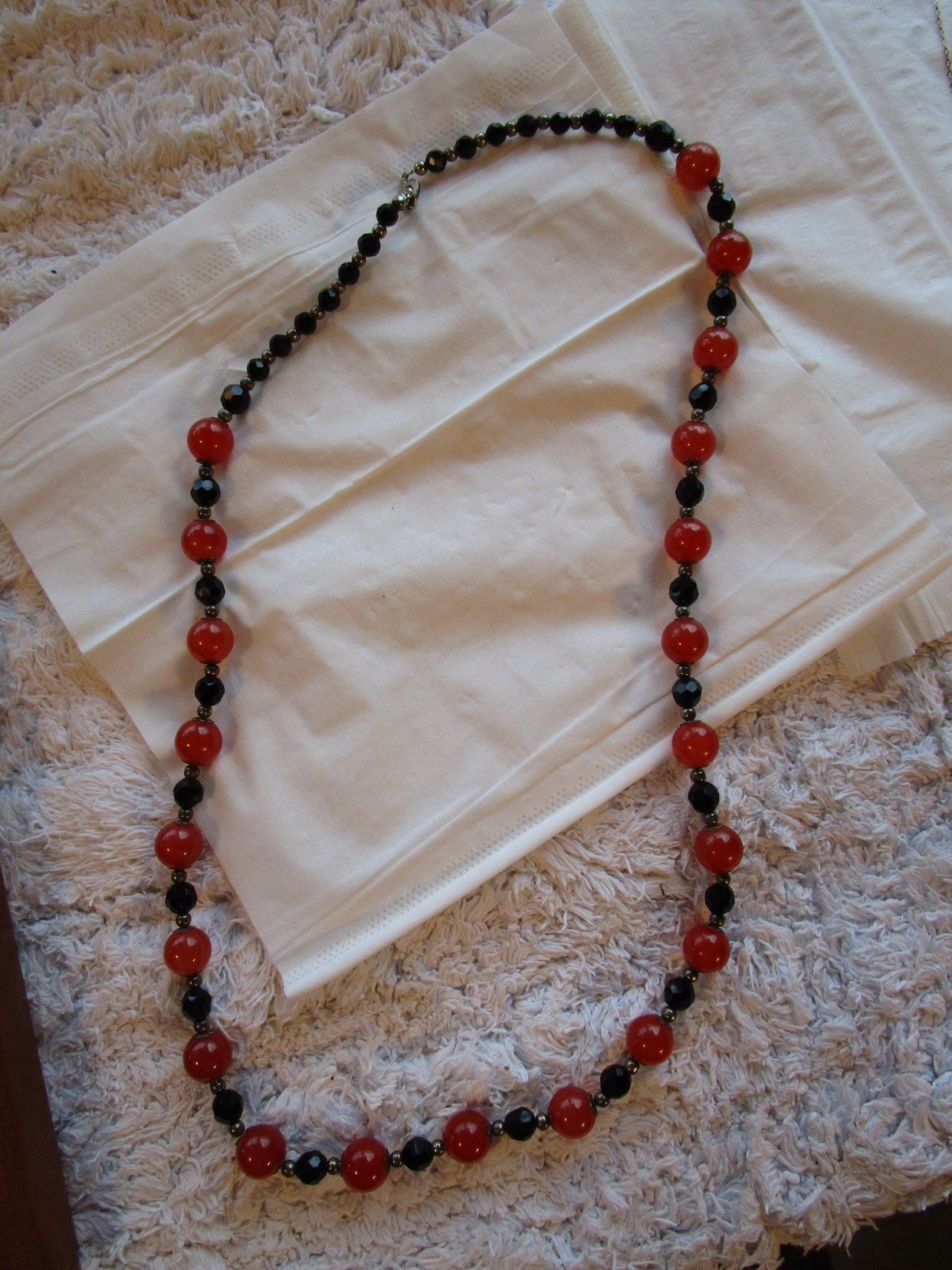 Vintage Designer Teng Yue Black Glass & Carnelian Beaded Necklace 29 ...