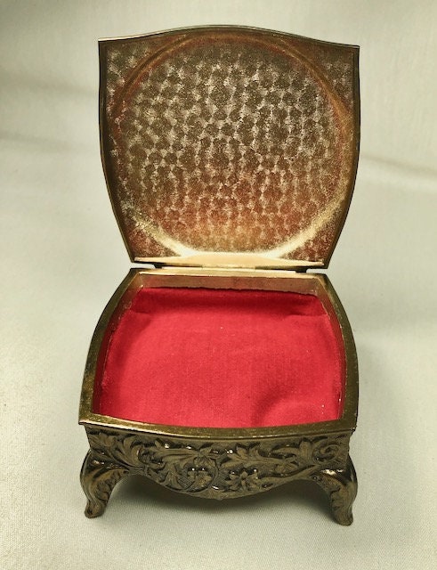 Vintage Ornate Gold Tone Metal Floral Footed Jewelry Trinket Box Japan ...