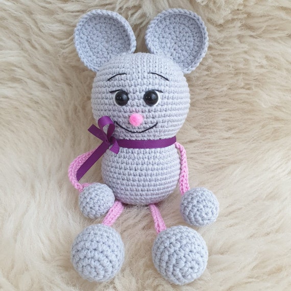 Knitted toy animal rattle Crochet baby rattle. Knitted mouse Baby ...