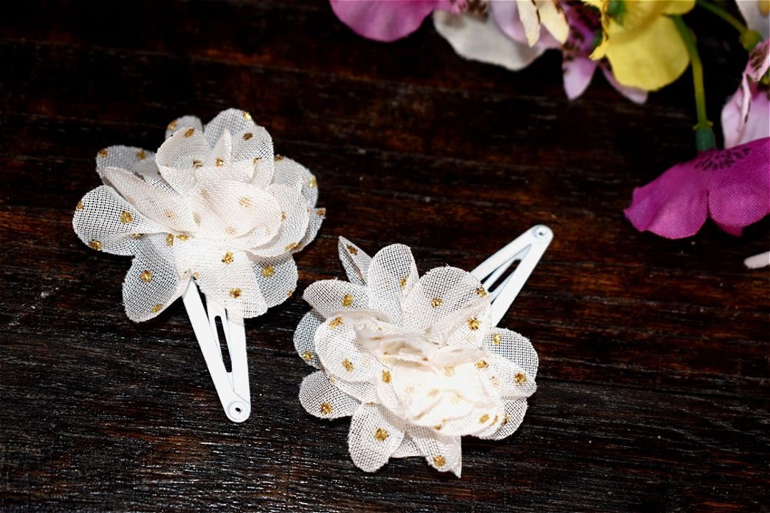 White Flower Snap Hair Clip Set 2 Pieces Fabric Clear Crystal Slide Pin ...