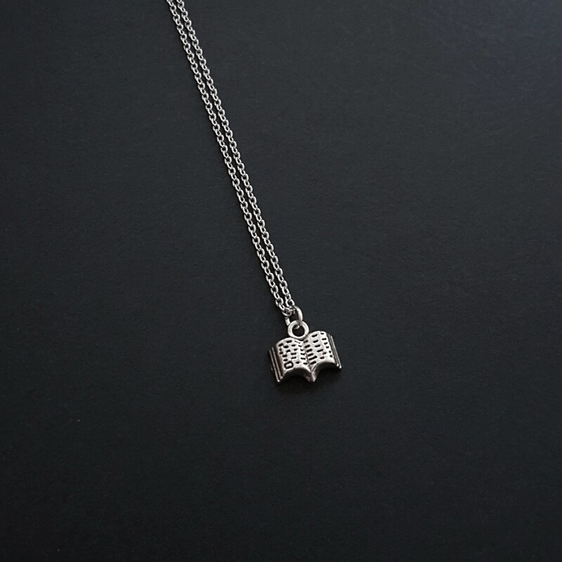 Reader Necklace - Etsy