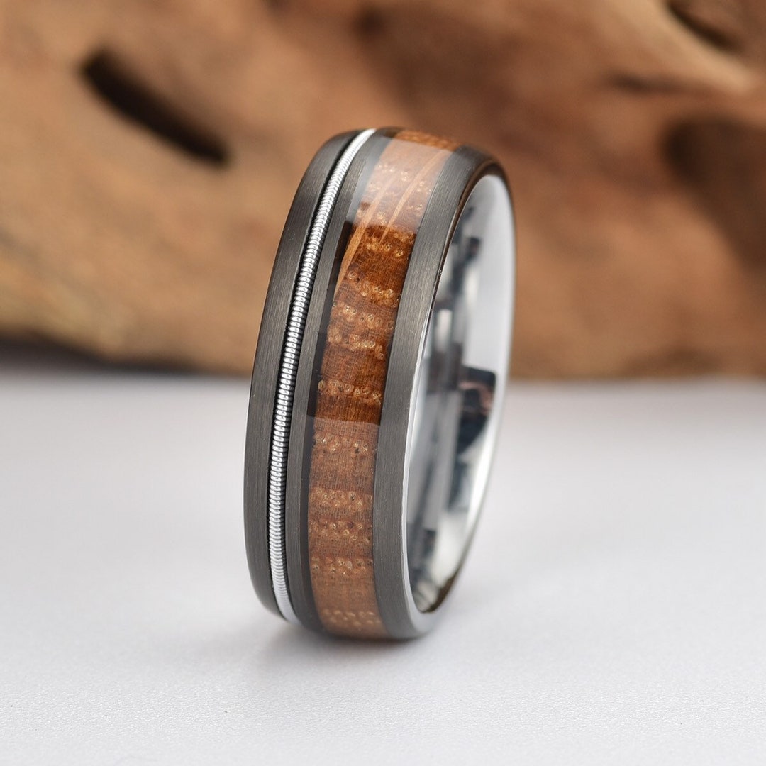Whiskey Barrel Tungsten Ring, Bourbon Whiskey Wood Ring, Men's Wedding ...