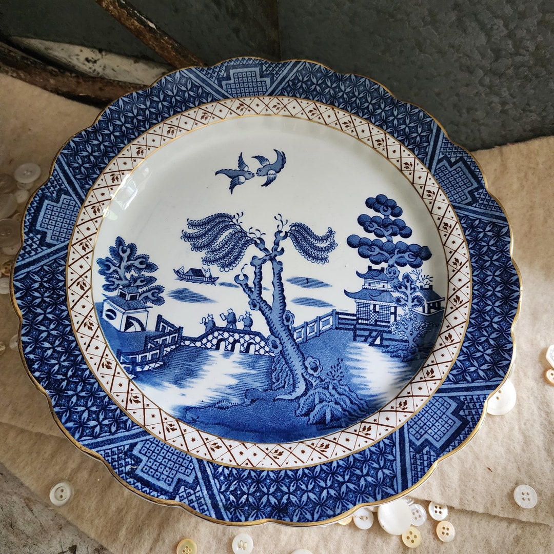 Real Old Willow / Booths / England / Vintage Fine Dining / Cottage ...