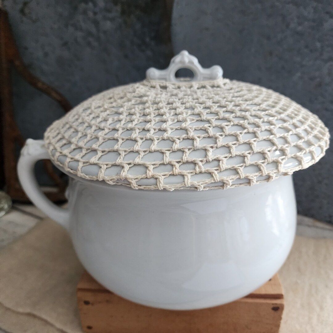 Johnson Bros / Ironstone Chamberpot / England / Vintage Ironstone ...