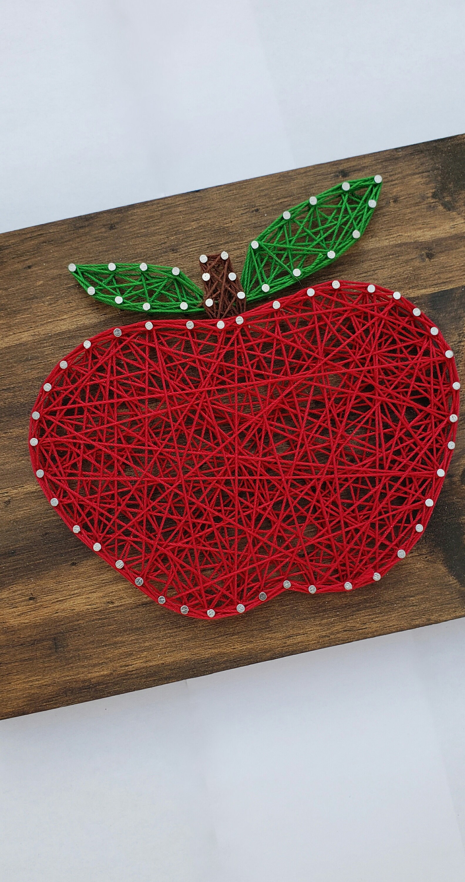 Teacher String Art apple - Etsy