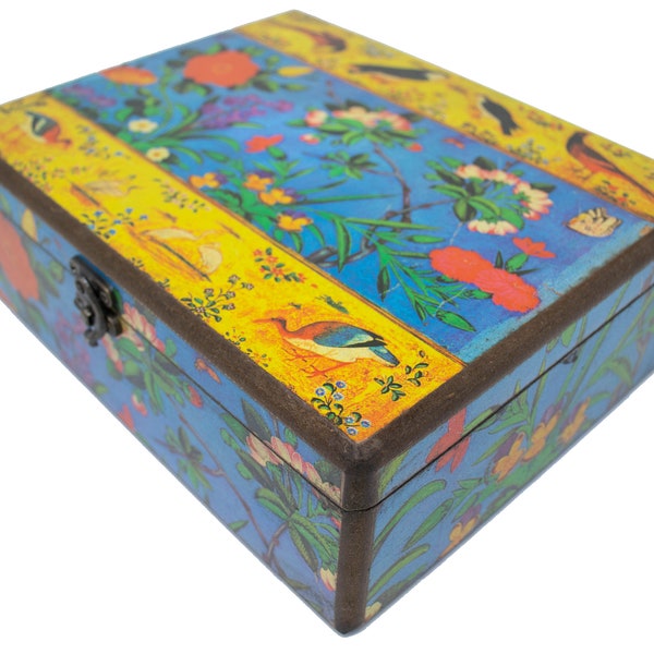 Decorative Gift Box - 60+ Gift Ideas for 2023