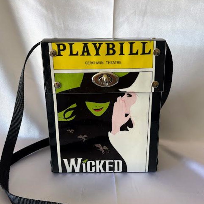 Wicked Purse - Etsy