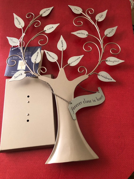 Creative Family Tree Displays