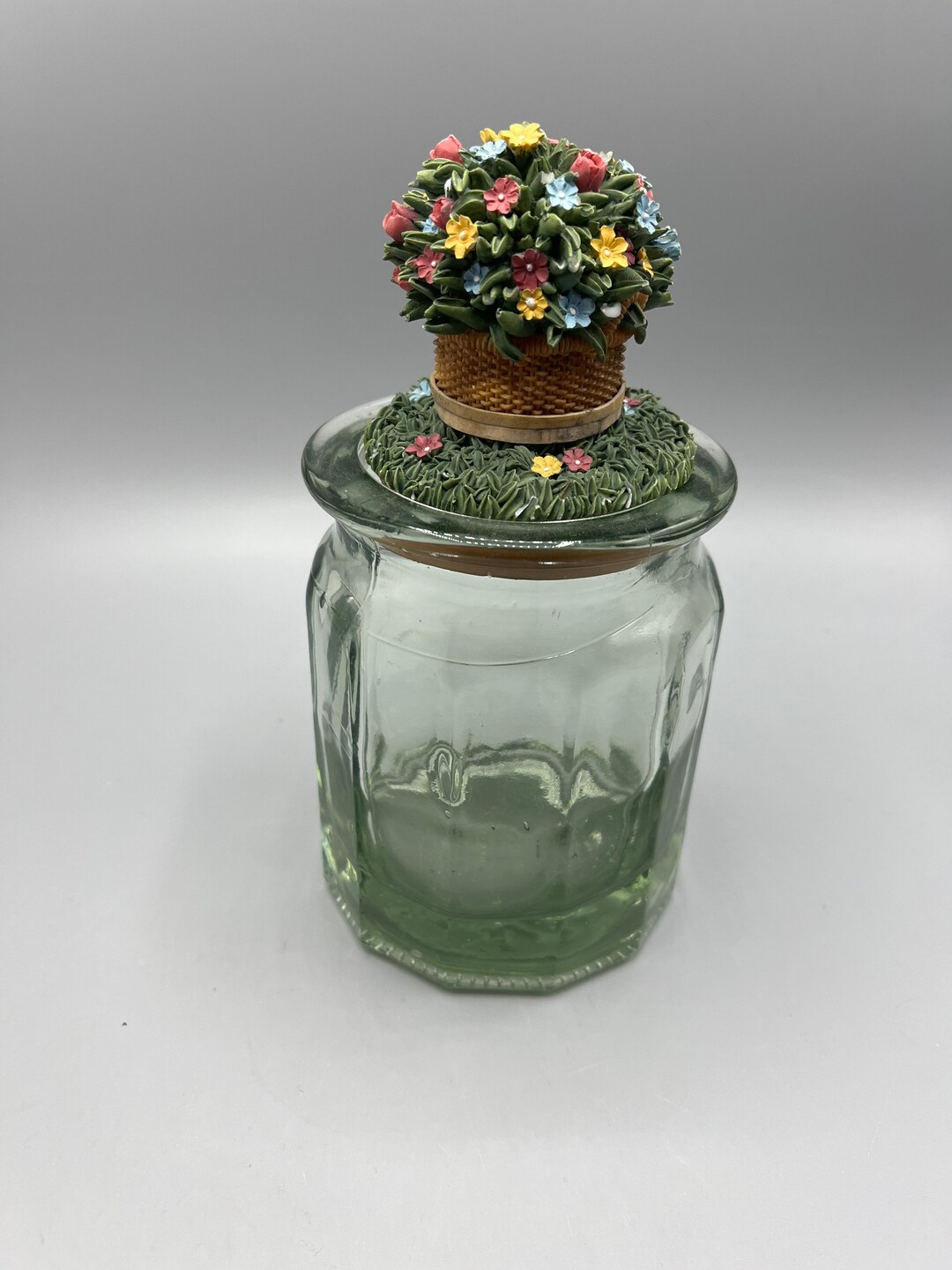 Beautiful Jar With Resin Lid, Decorative Multicolor Flowers Garden ...