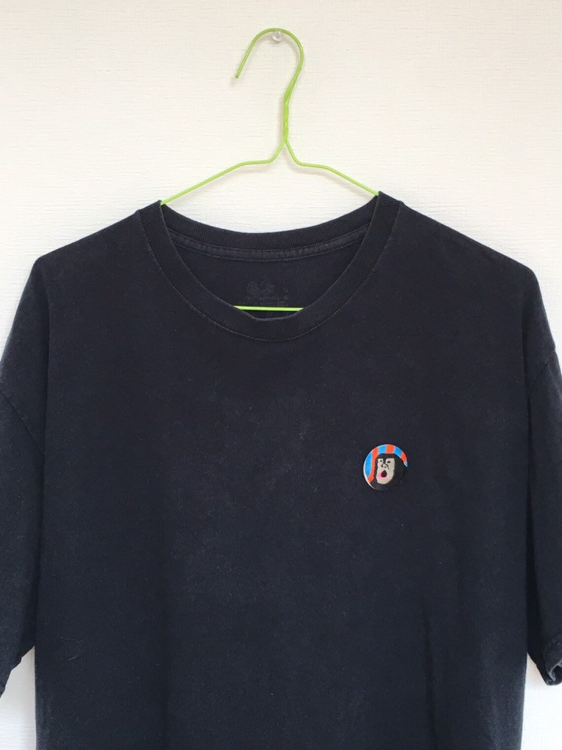 Howler Monkey Hand Embroidered Button - Etsy