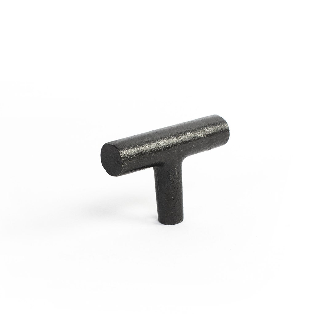 Gunmetal Iron Cylinder T-bar Pull, Iron Pull, Knobs and Pulls ...