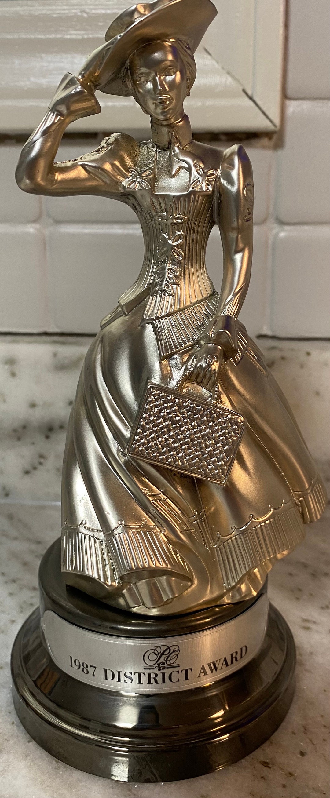 Avon 1987 DISTRICT SALES Achievement AWARD #3 in Sales Increase Lady Ms ...