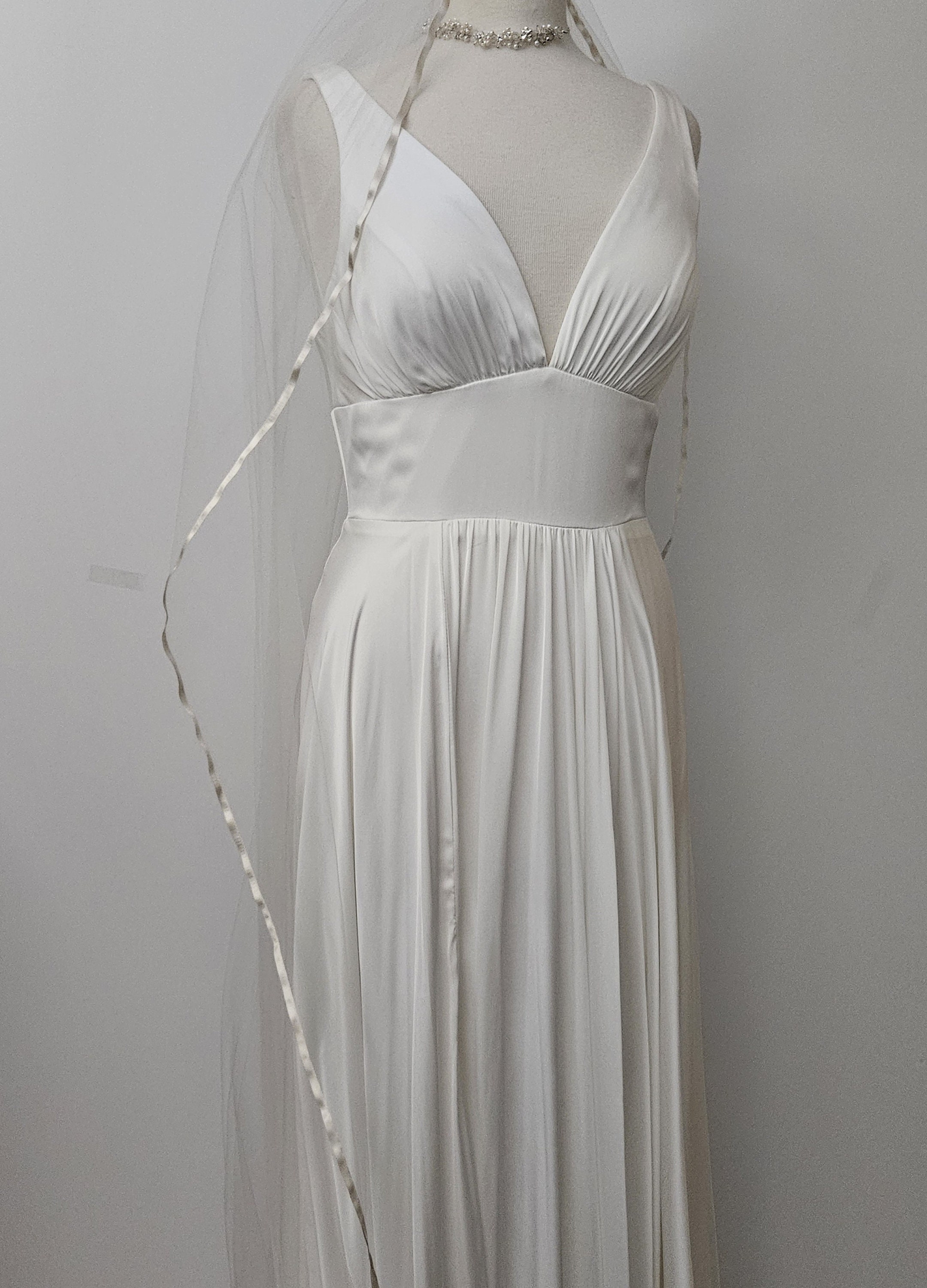 Wedding Gown, Silky Satin Form Fitting, Fully Lined Dress, Size 10 - Etsy