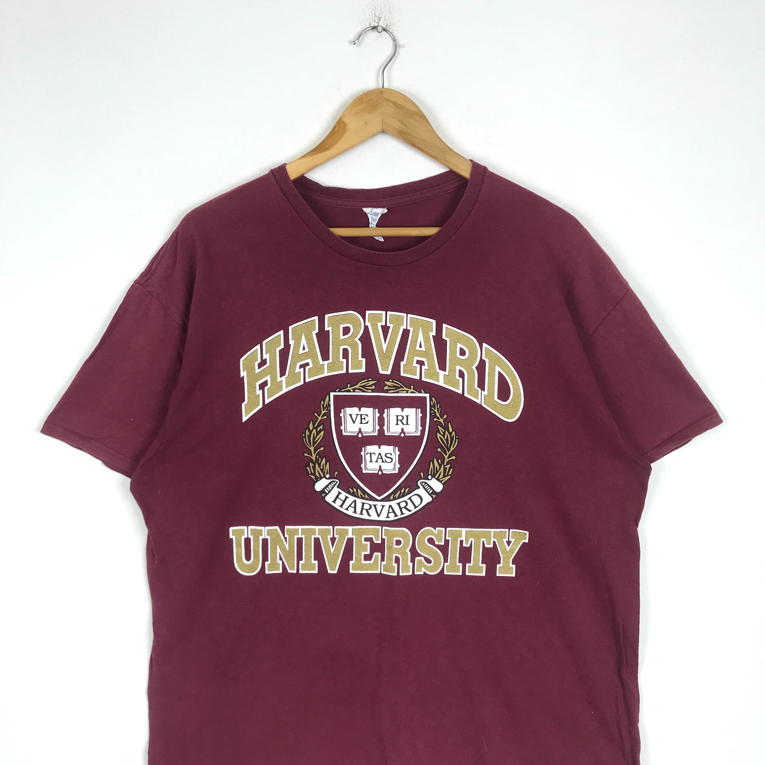 Rare!!! Vintage 90s HARVARD UNIVERSITY Big University Logo T-shirt ...