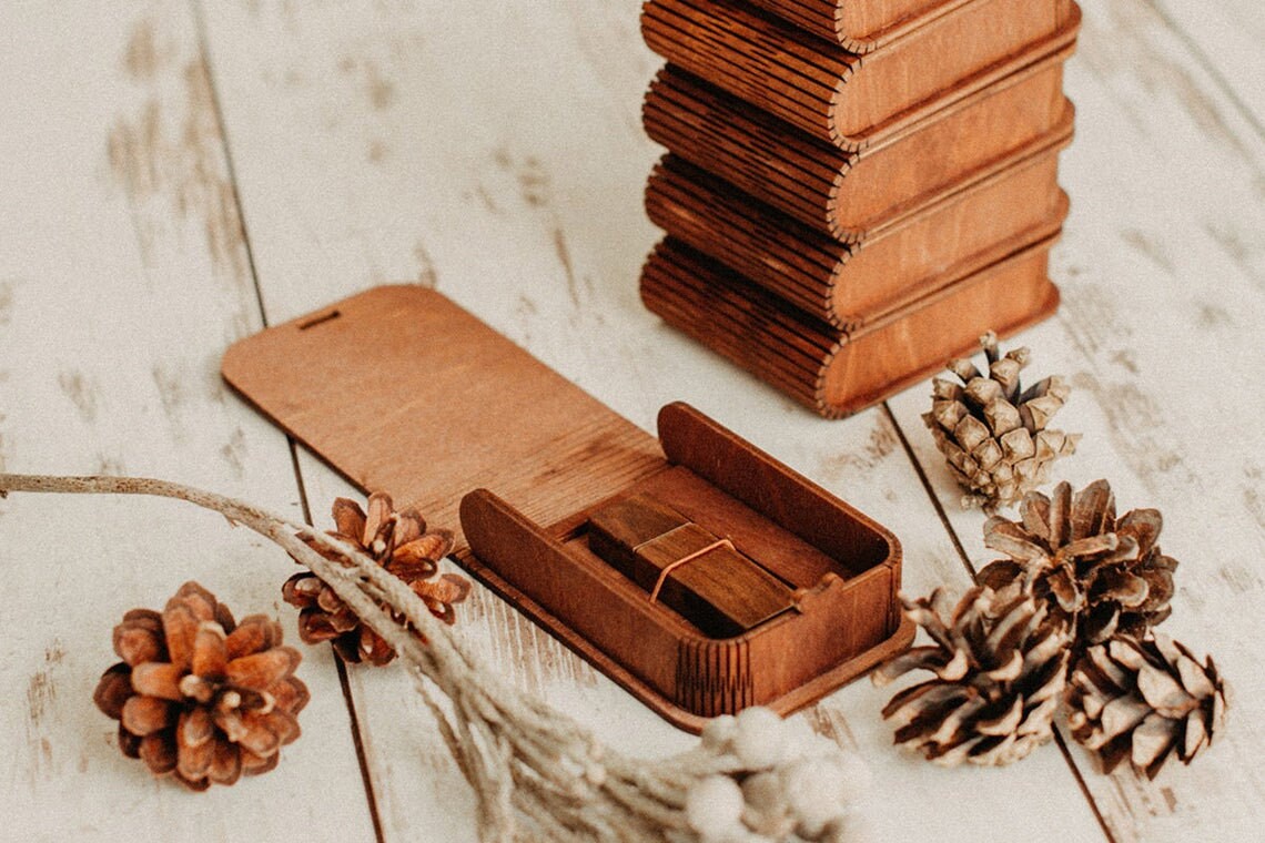 USB Box With Wooden USB Flash Drive 3.0 Custom Personalized | Etsy