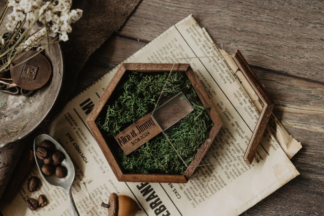 Wedding USB Flash Drive With Wooden Box | Fast 3.0 Wooden or Crystal ...