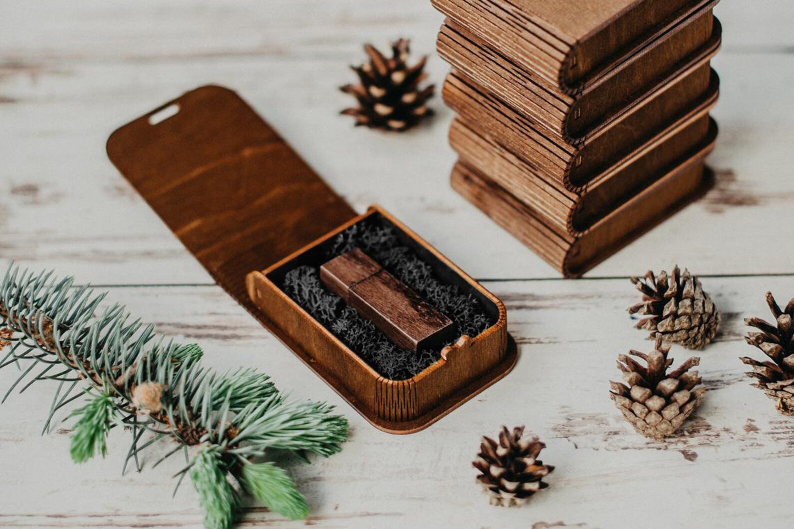 Wooden USB Flash Drive and USB Presentation Box Custom | Etsy