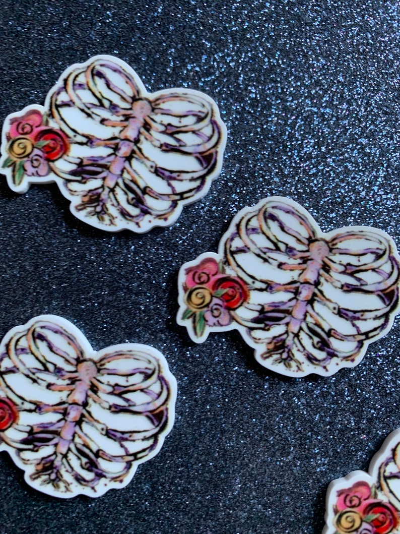 5pc. Wild Flowers and Heart Shaped Ribs Skeleton Resin - Etsy