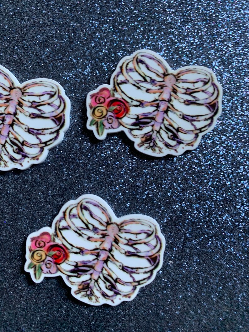 5pc. Wild Flowers and Heart Shaped Ribs Skeleton Resin - Etsy